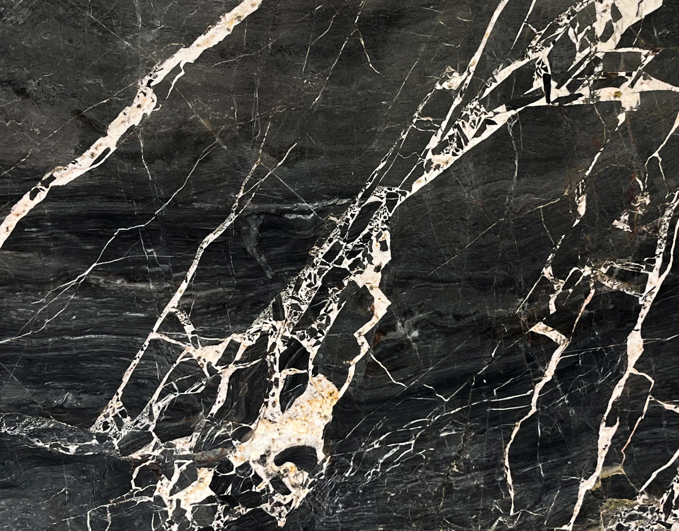 NOIR DE SAVOIE POLISHED - Ceramic Tile Center